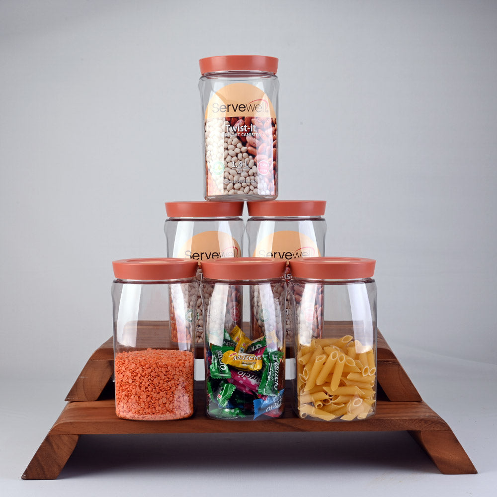 Plastic Storage Containers – Servewell Dinnerware